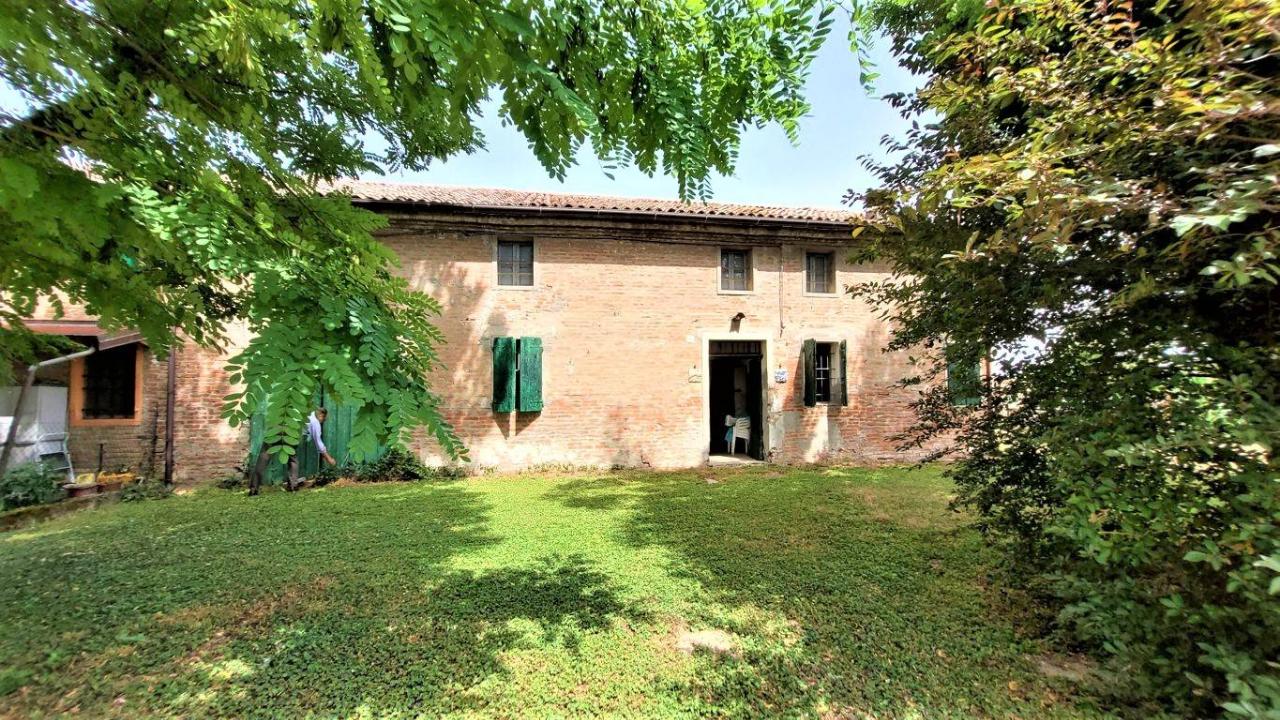 Rustico in vendita a Ferrara