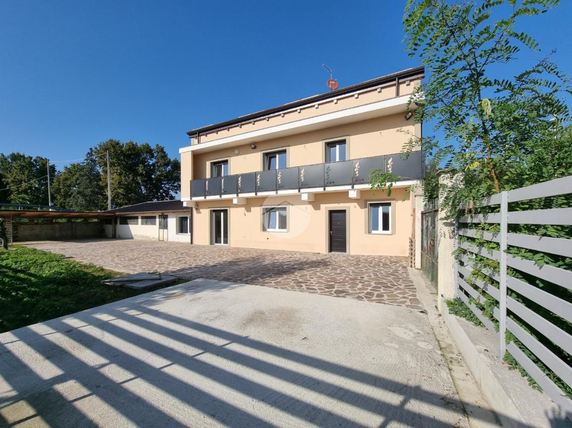 Casa indipendente in vendita a Villareggia