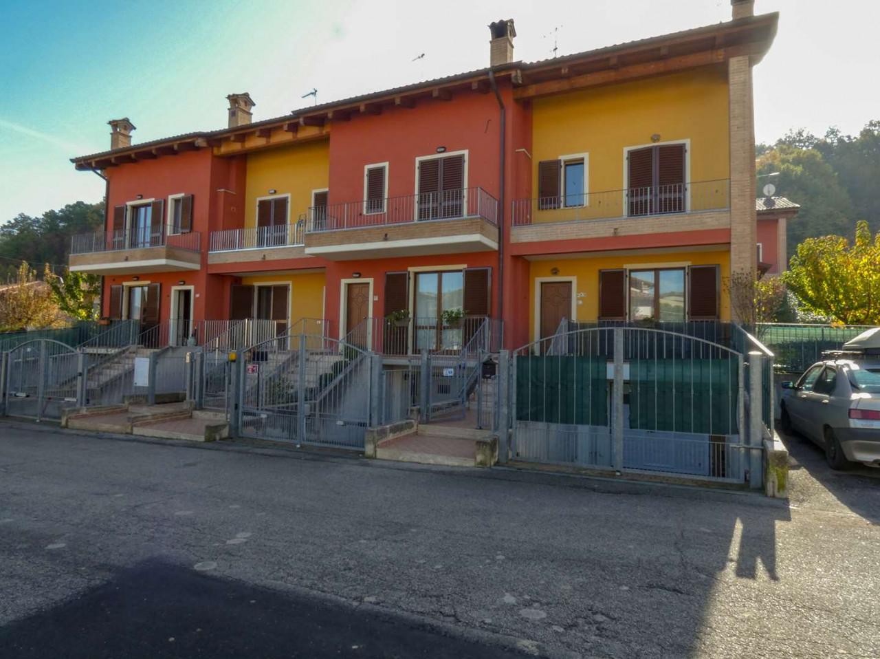 Appartamento in vendita a Piandimeleto