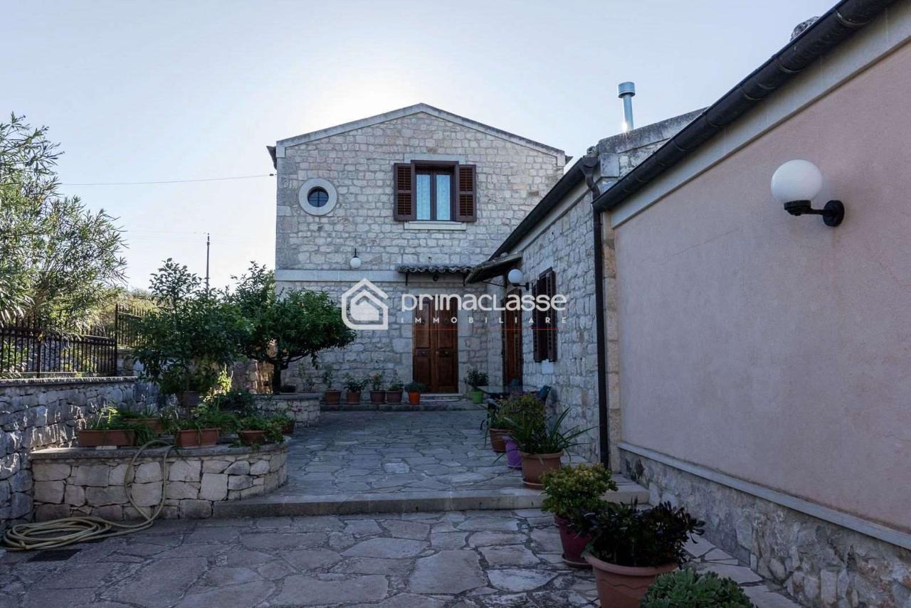 Villa unifamiliare in vendita a Modica