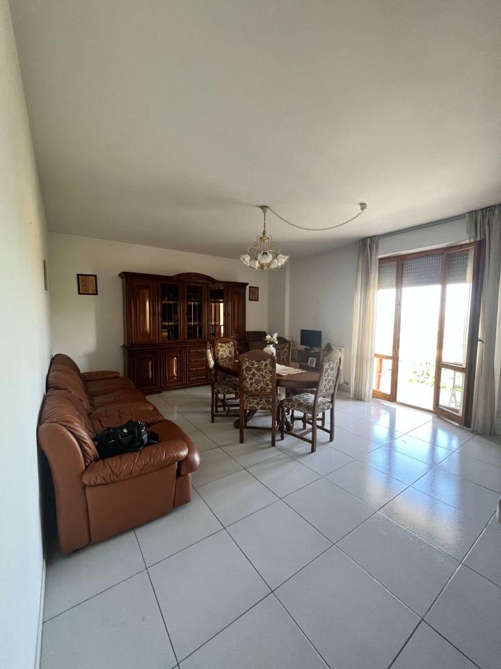 Appartamento in vendita a Rapagnano