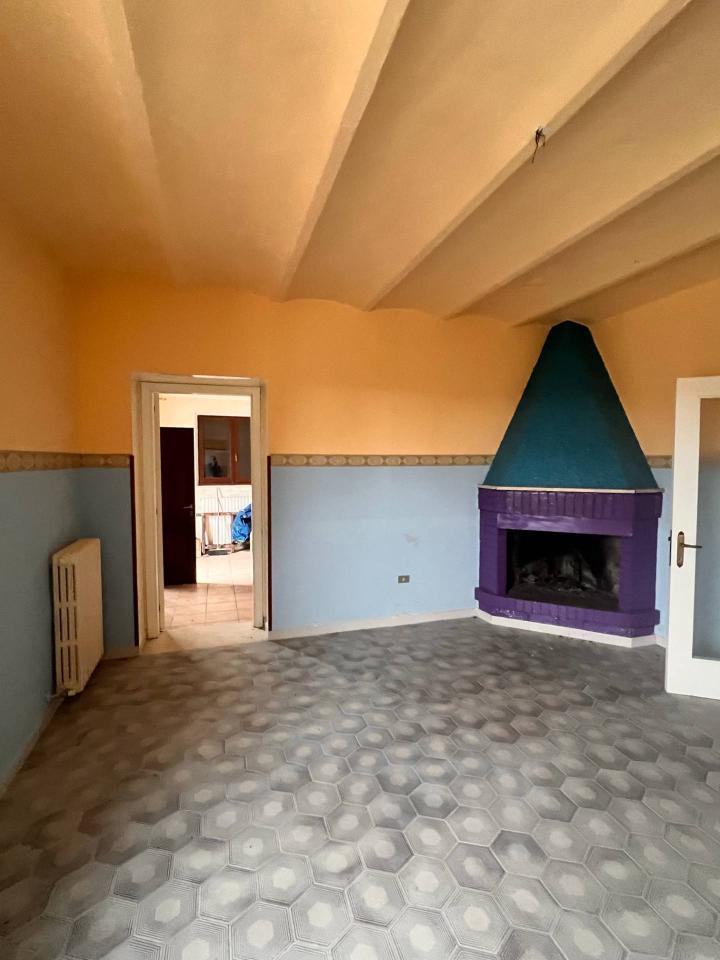 Appartamento in affitto a Penna San Giovanni