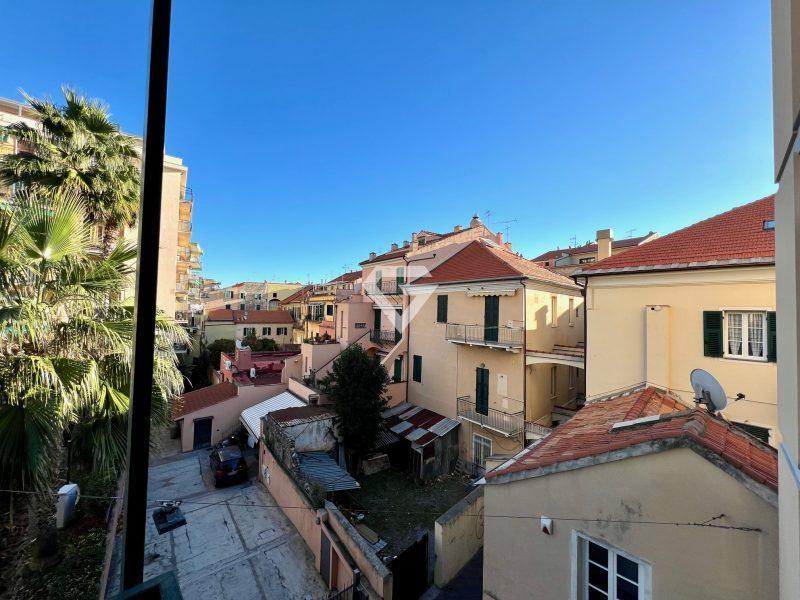 Appartamento in vendita a Loano