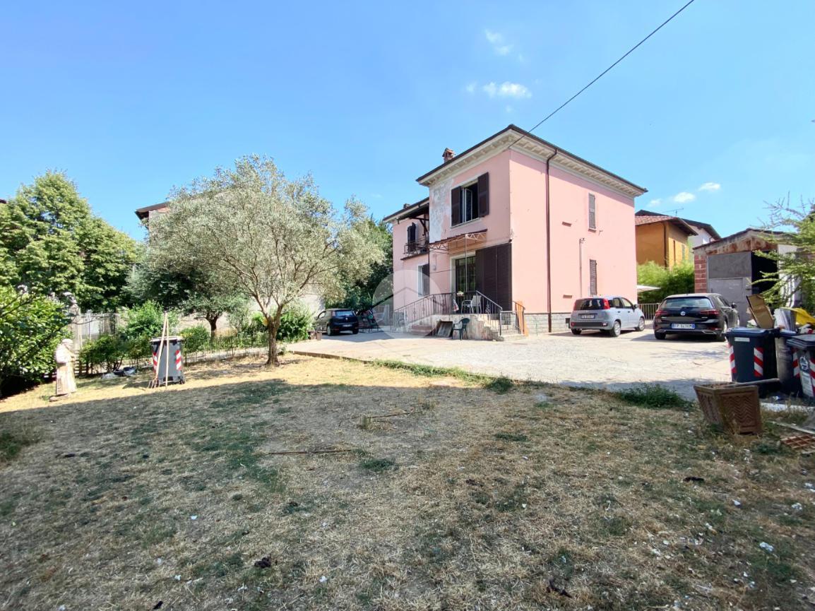 Casa indipendente in vendita a Novi Ligure
