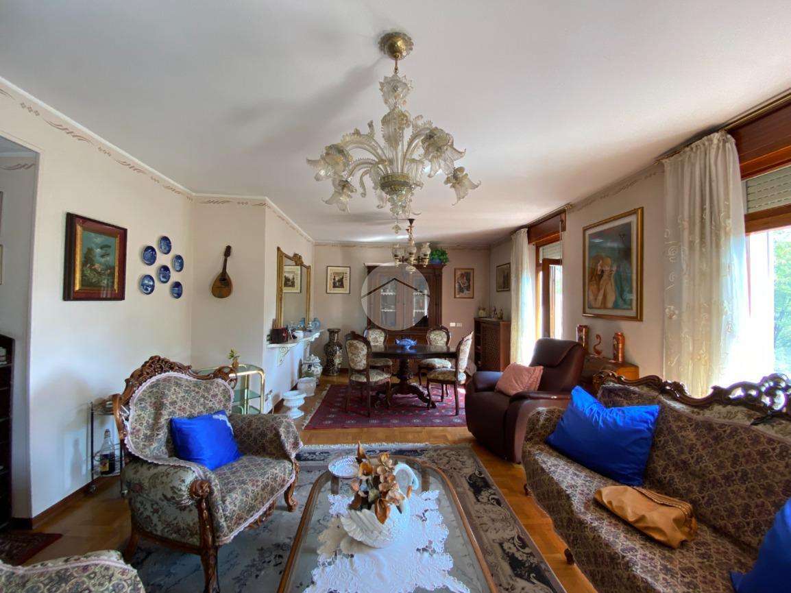 Appartamento in vendita a Villongo