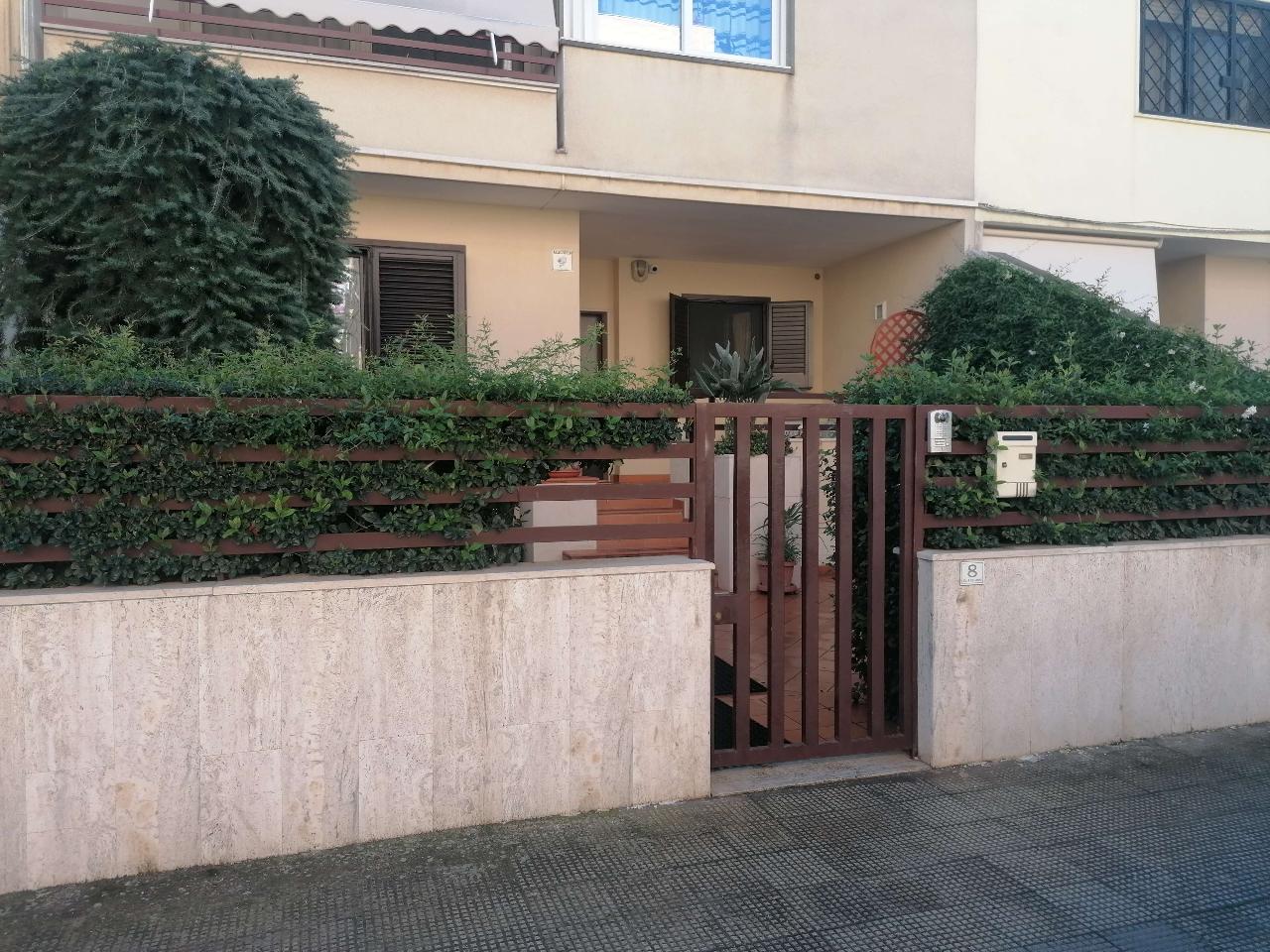 Villa bifamiliare in vendita a Noicattaro