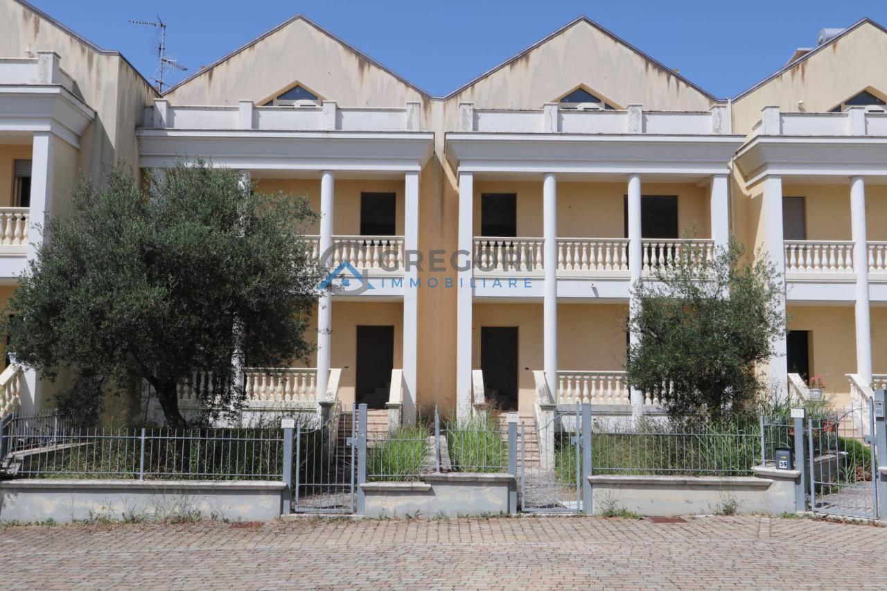 Villa a schiera in vendita a Nereto