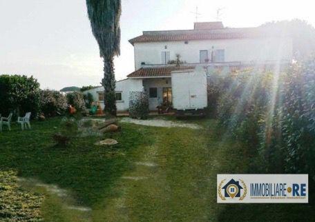 Villa in vendita a Nettuno