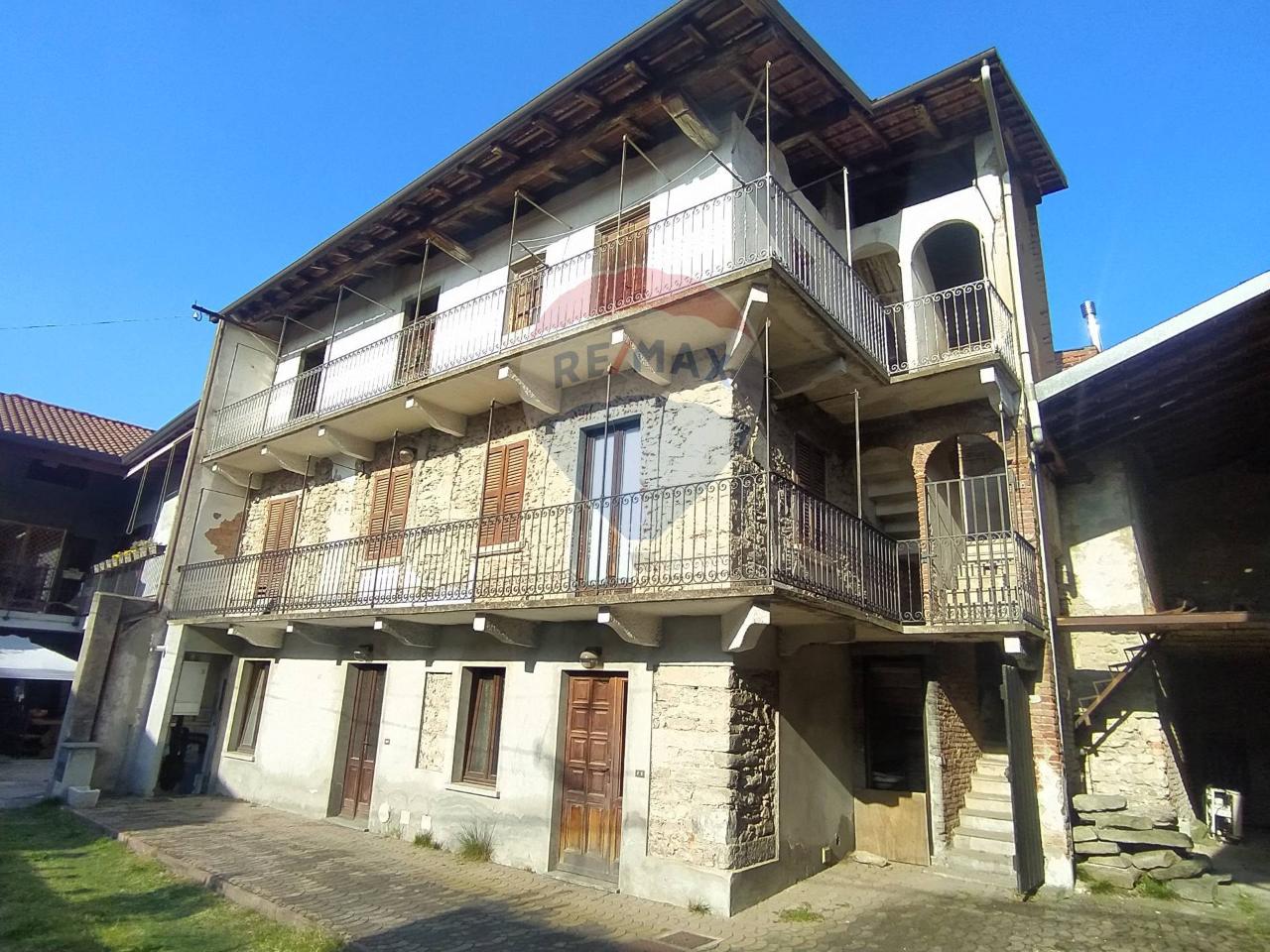 Rustico in vendita a Invorio