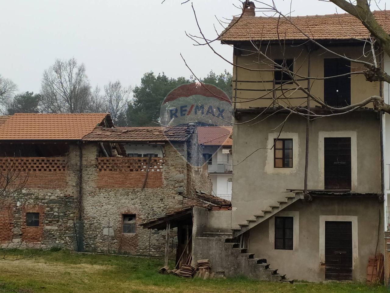 Rustico in vendita a Varallo Pombia