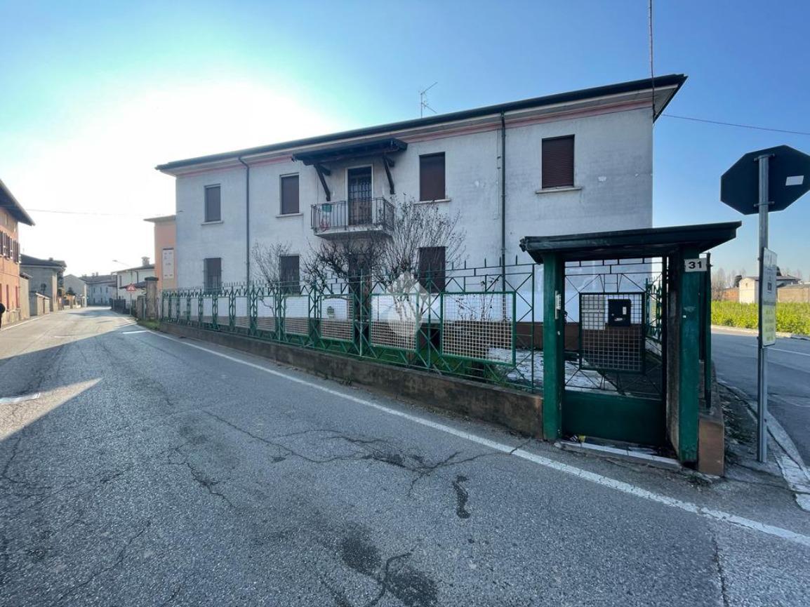 Casa indipendente in vendita a Castrezzato