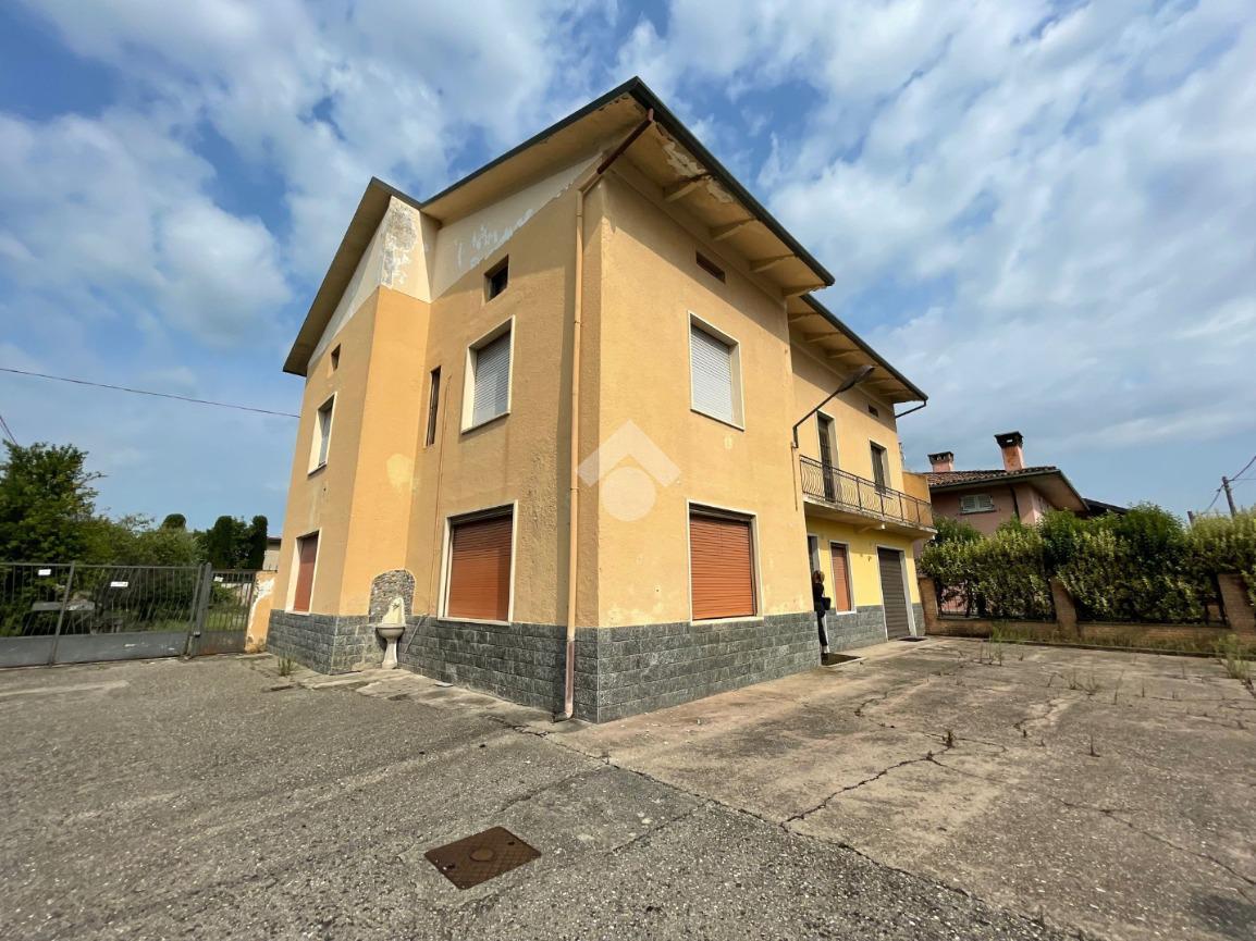 Casa indipendente in vendita a Castelcovati