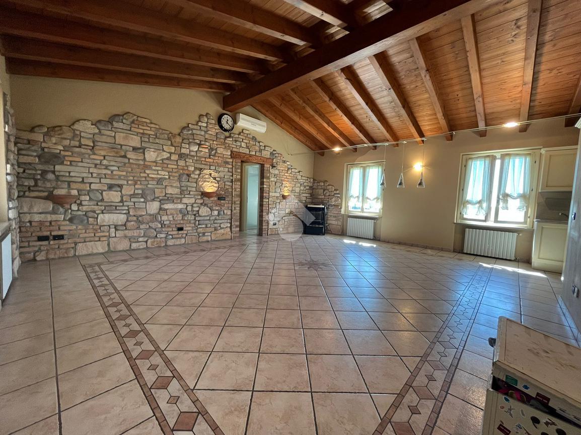 Appartamento in vendita a Trenzano