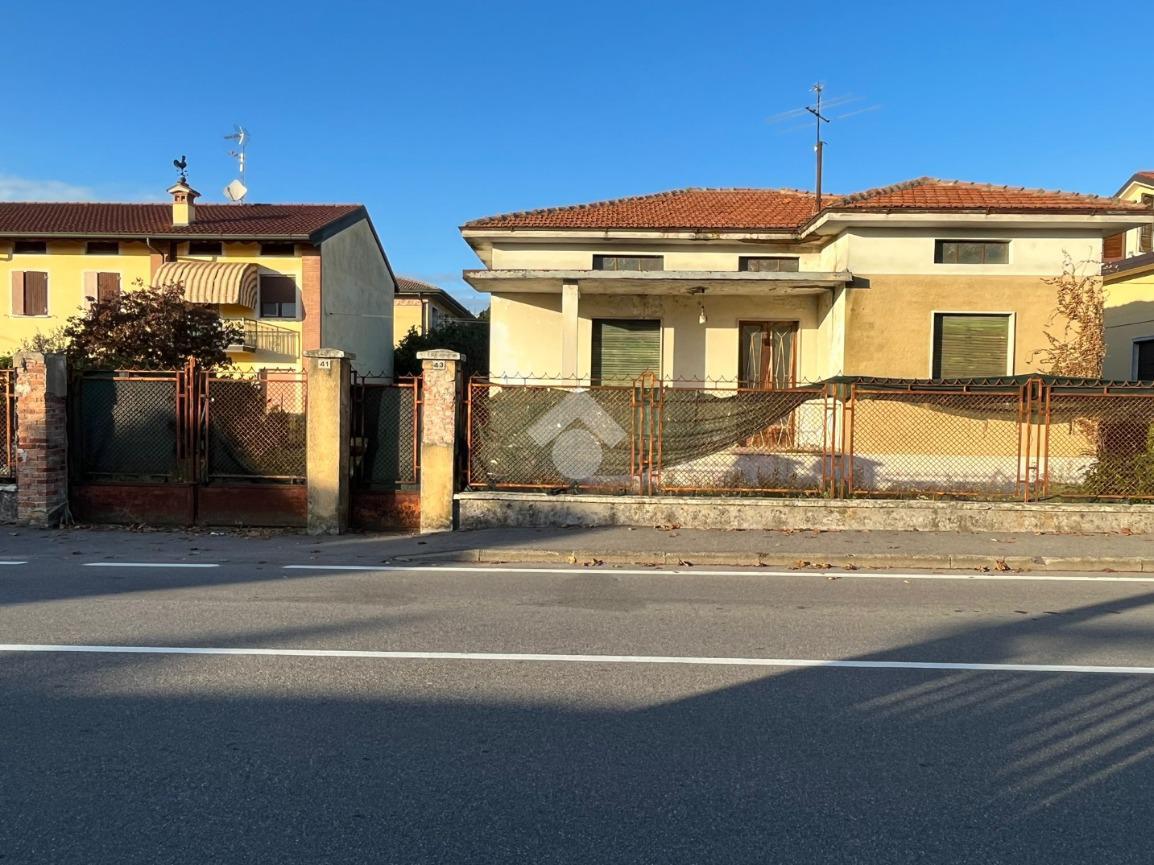 Villa in vendita a Castrezzato