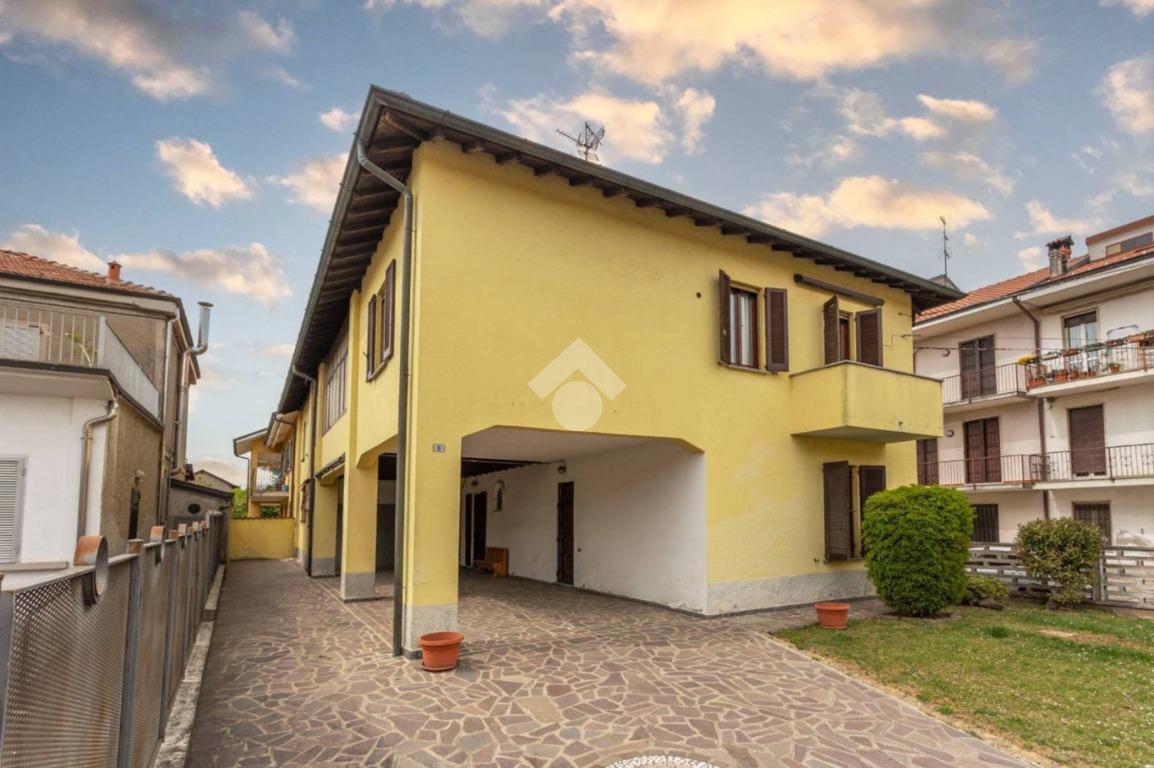 Casa indipendente in vendita a Grezzago