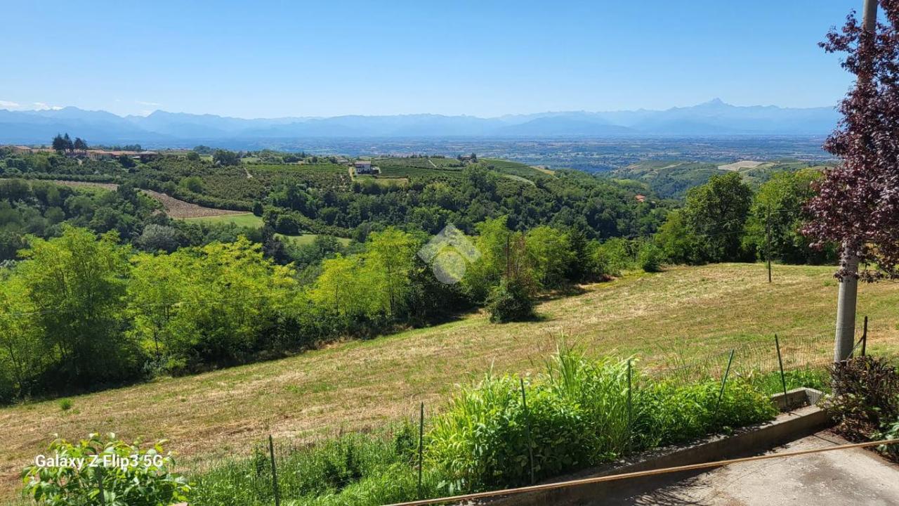 Appartamento in vendita a Belvedere Langhe