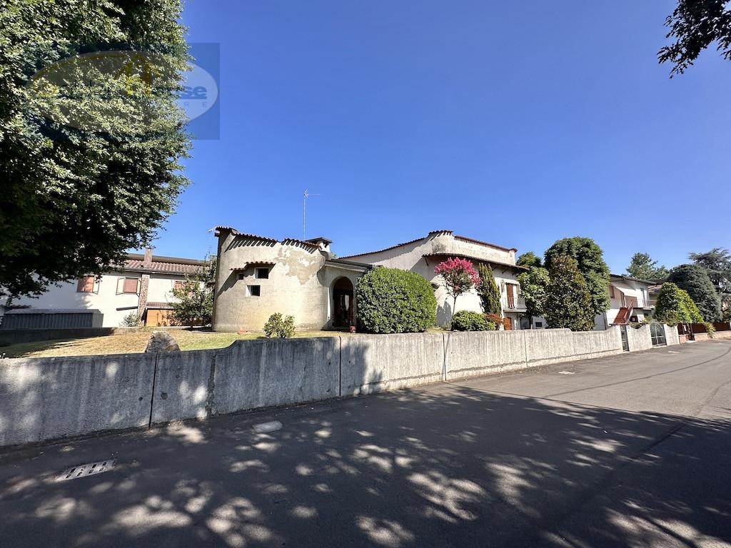 Villa in vendita a Molinella