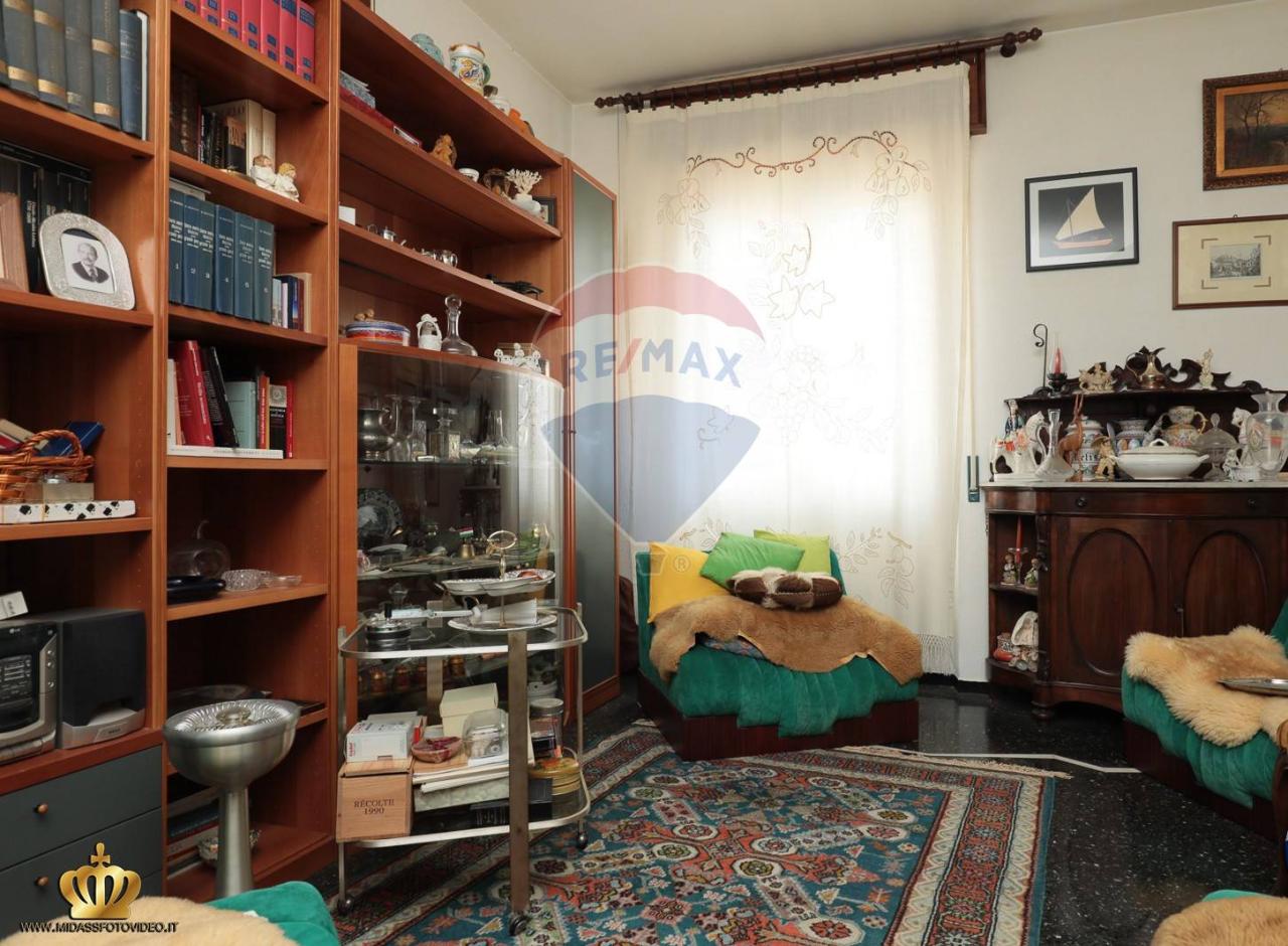 Appartamento in vendita a Genova