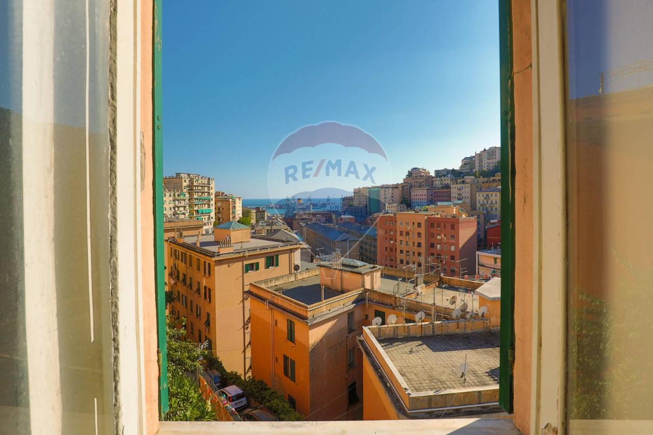 Appartamento in vendita a Genova