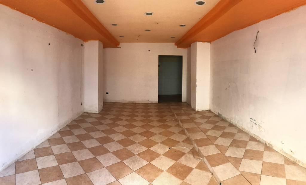 Negozio in affitto a Reggio Calabria