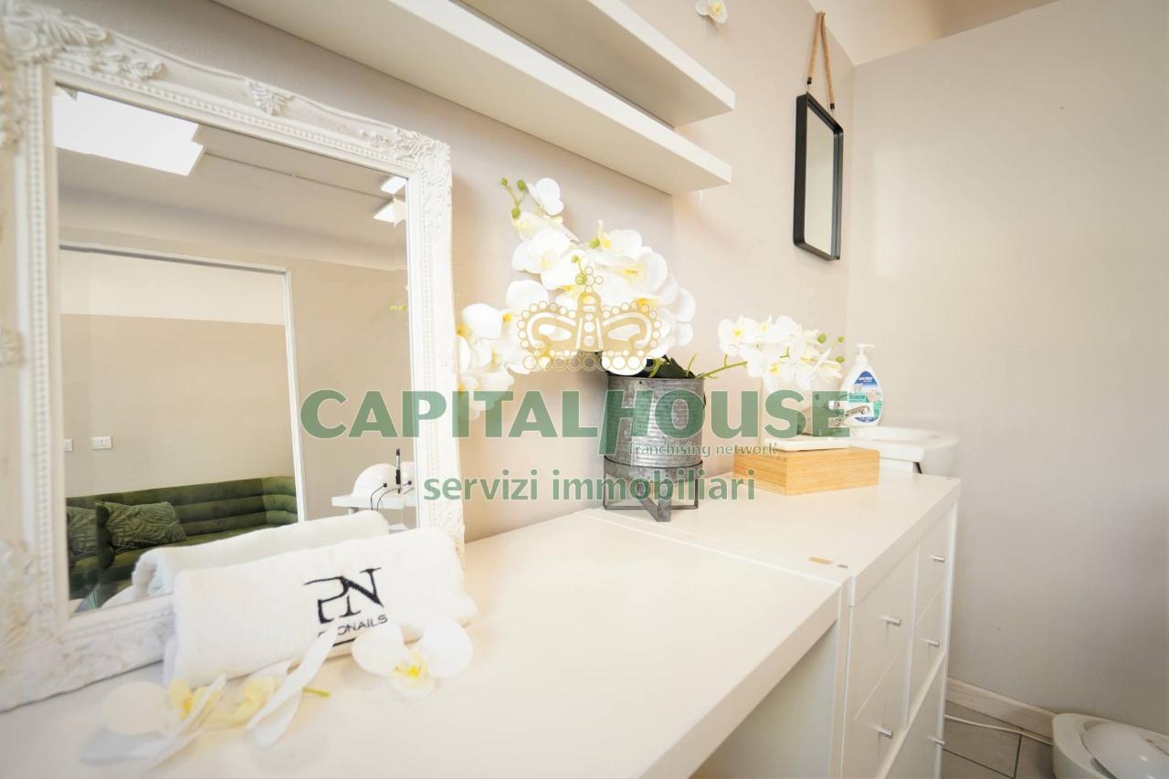 Esercizio commerciale in vendita a Bologna