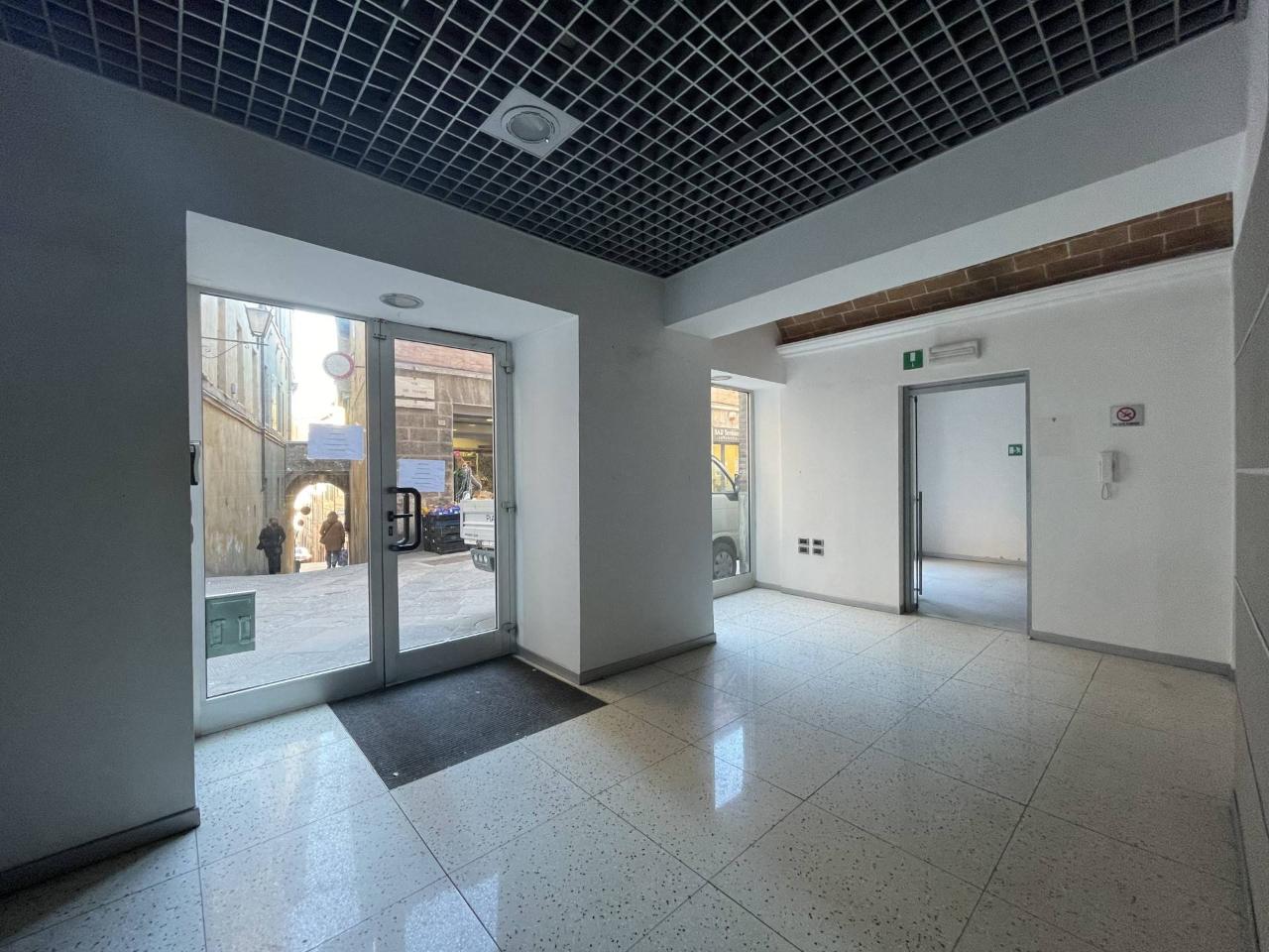 Ufficio in affitto a Siena