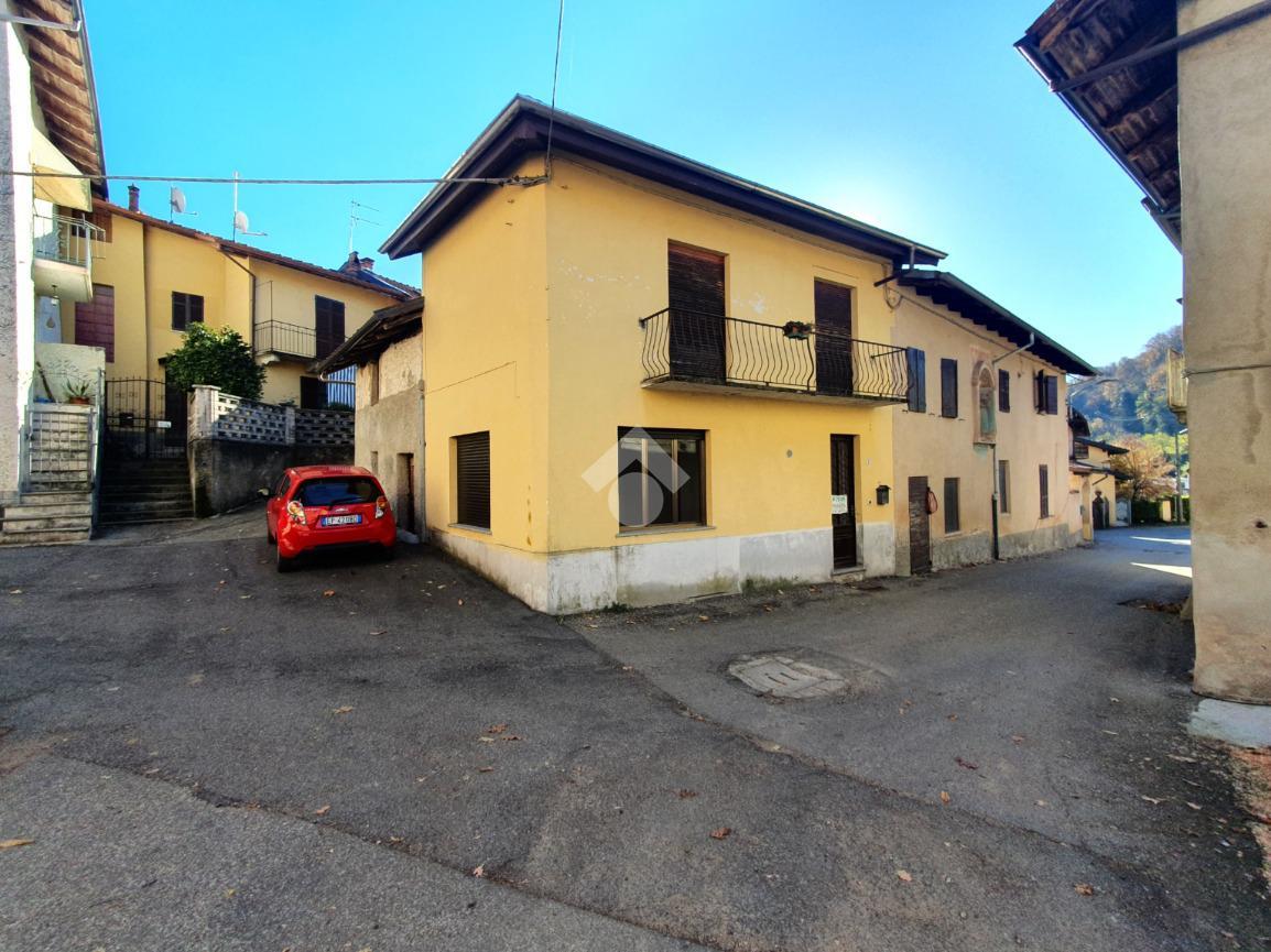 Casa indipendente in vendita a Curino