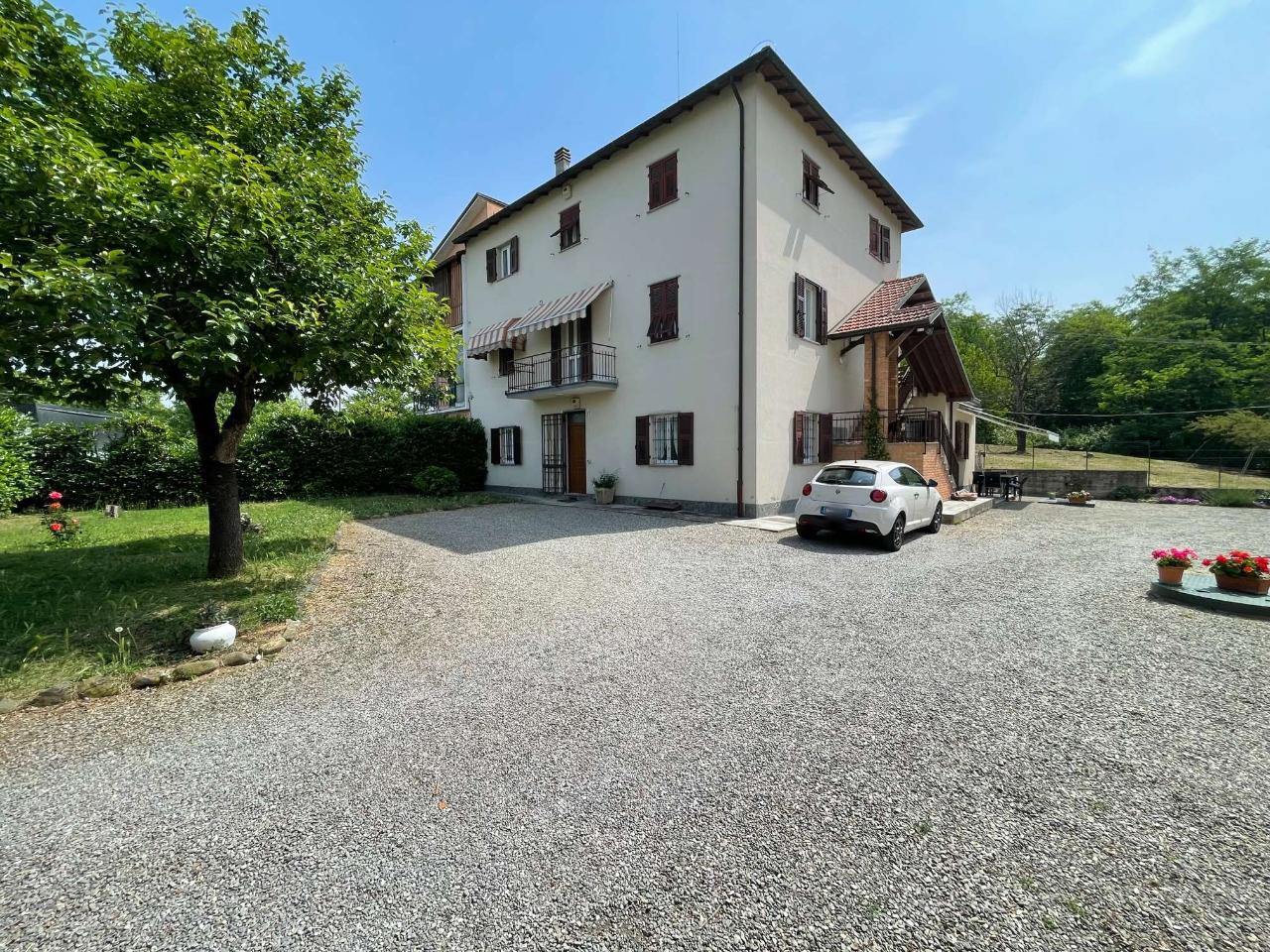 Casa indipendente in vendita a Cassano Spinola