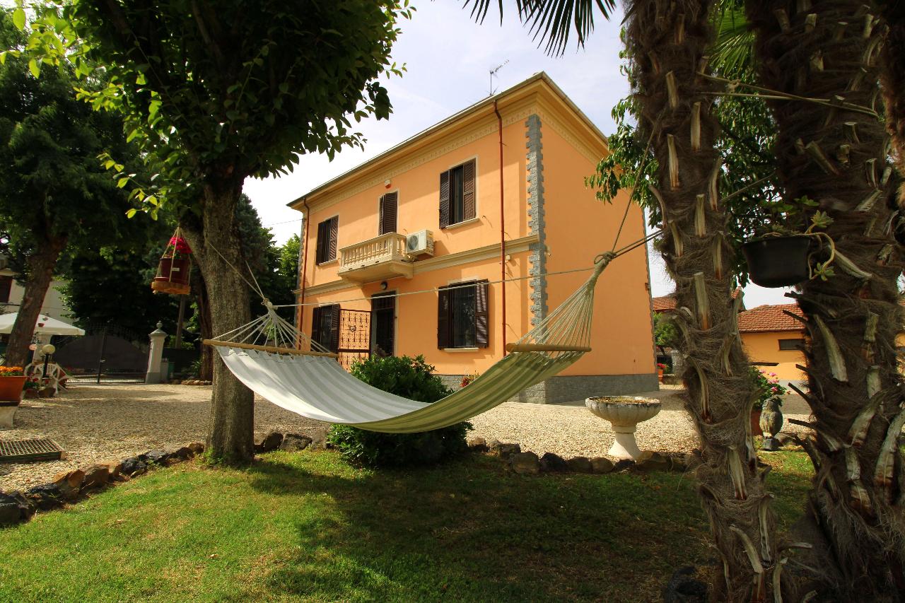 Villa unifamiliare in vendita a Alessandria