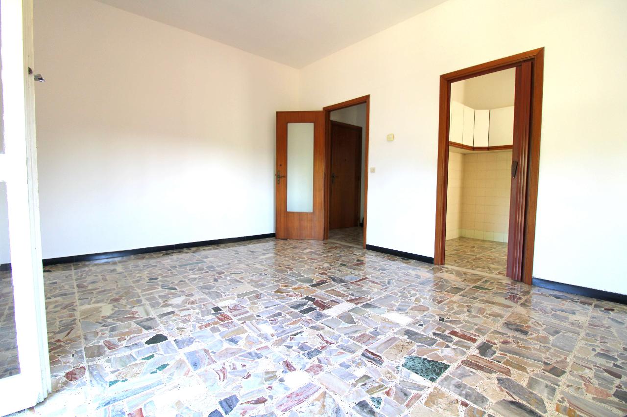 Appartamento in vendita a Gavi