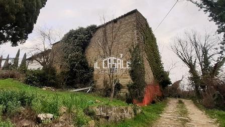 Rustico in vendita a Rufina