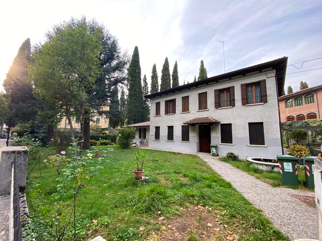 Casa indipendente in vendita a Bassano Del Grappa