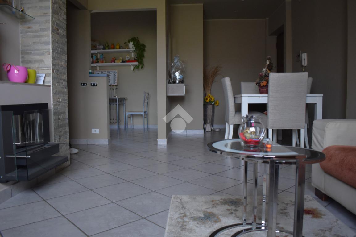 Appartamento in vendita a Cantu'