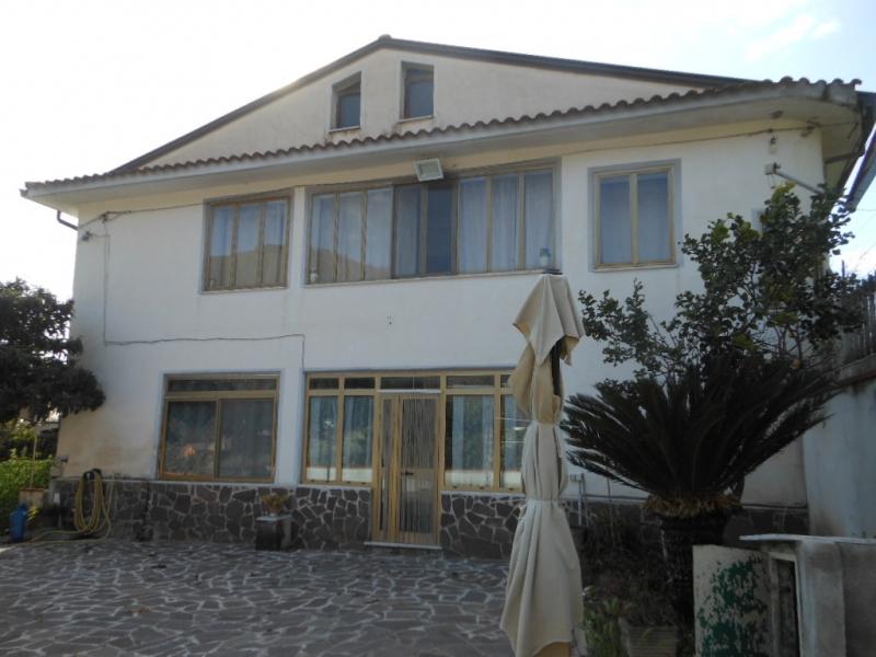 Casa indipendente in vendita a Vairano Patenora