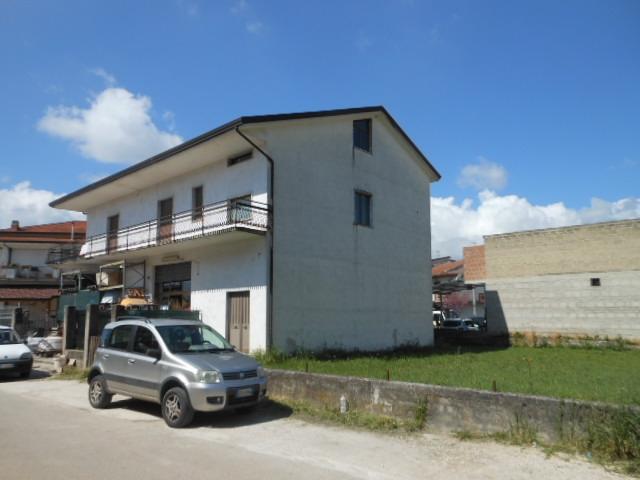 Casa indipendente in vendita a Vairano Patenora