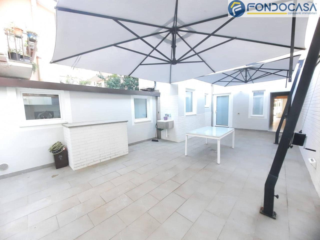 Casa indipendente in vendita a Viareggio