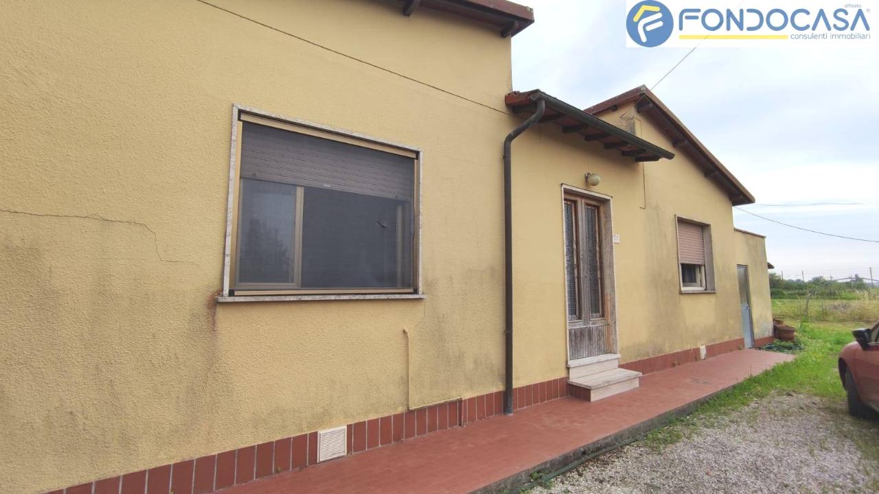 Casa indipendente in vendita a Camaiore