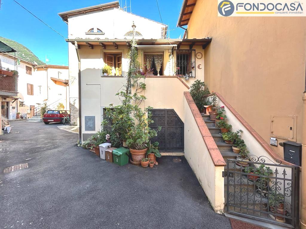 Casa indipendente in vendita a Camaiore
