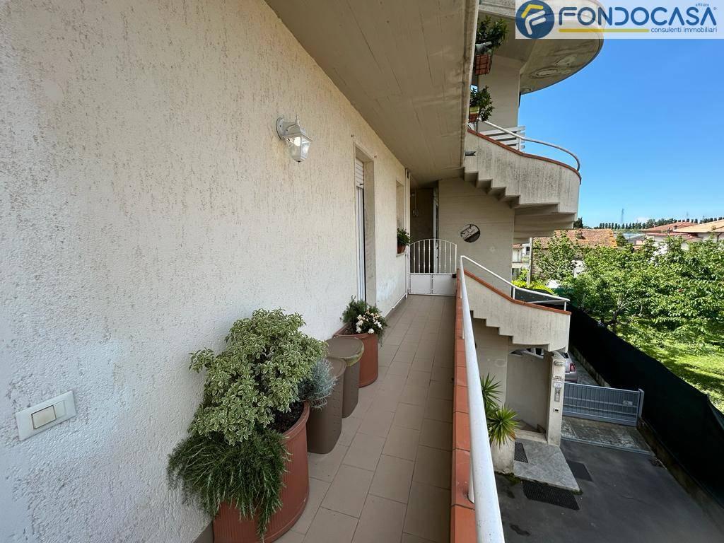 Appartamento in vendita a Massarosa