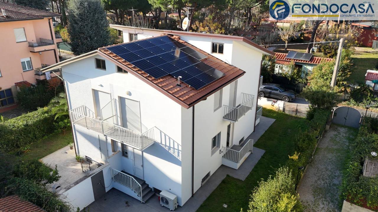Villa in vendita a Camaiore