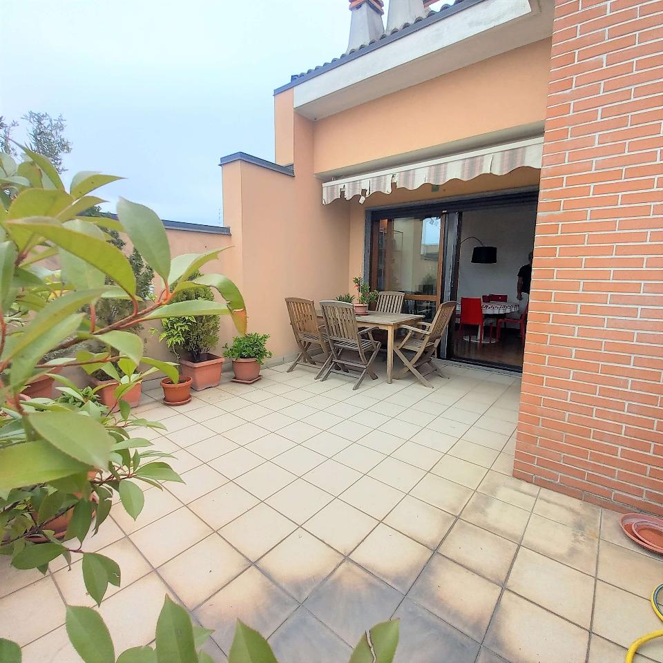 Appartamento in vendita a Novara