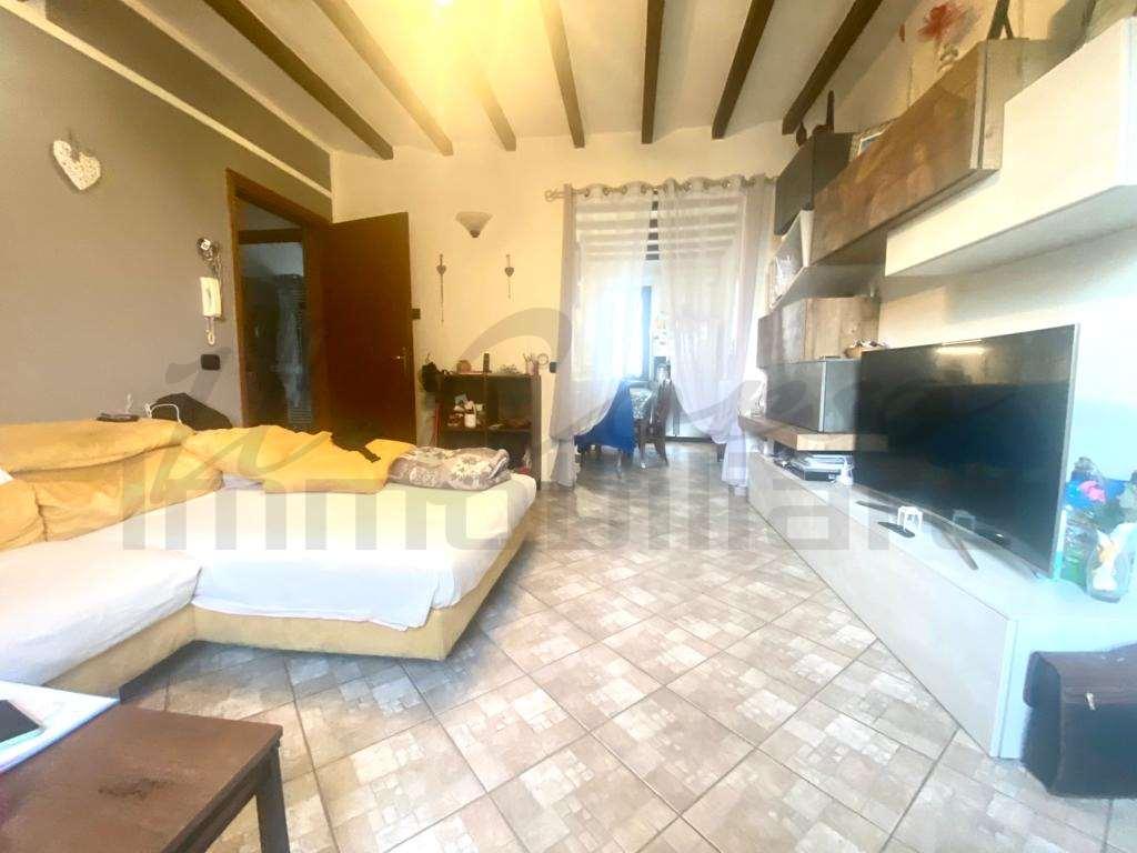 Villa bifamiliare in vendita a Scandiano