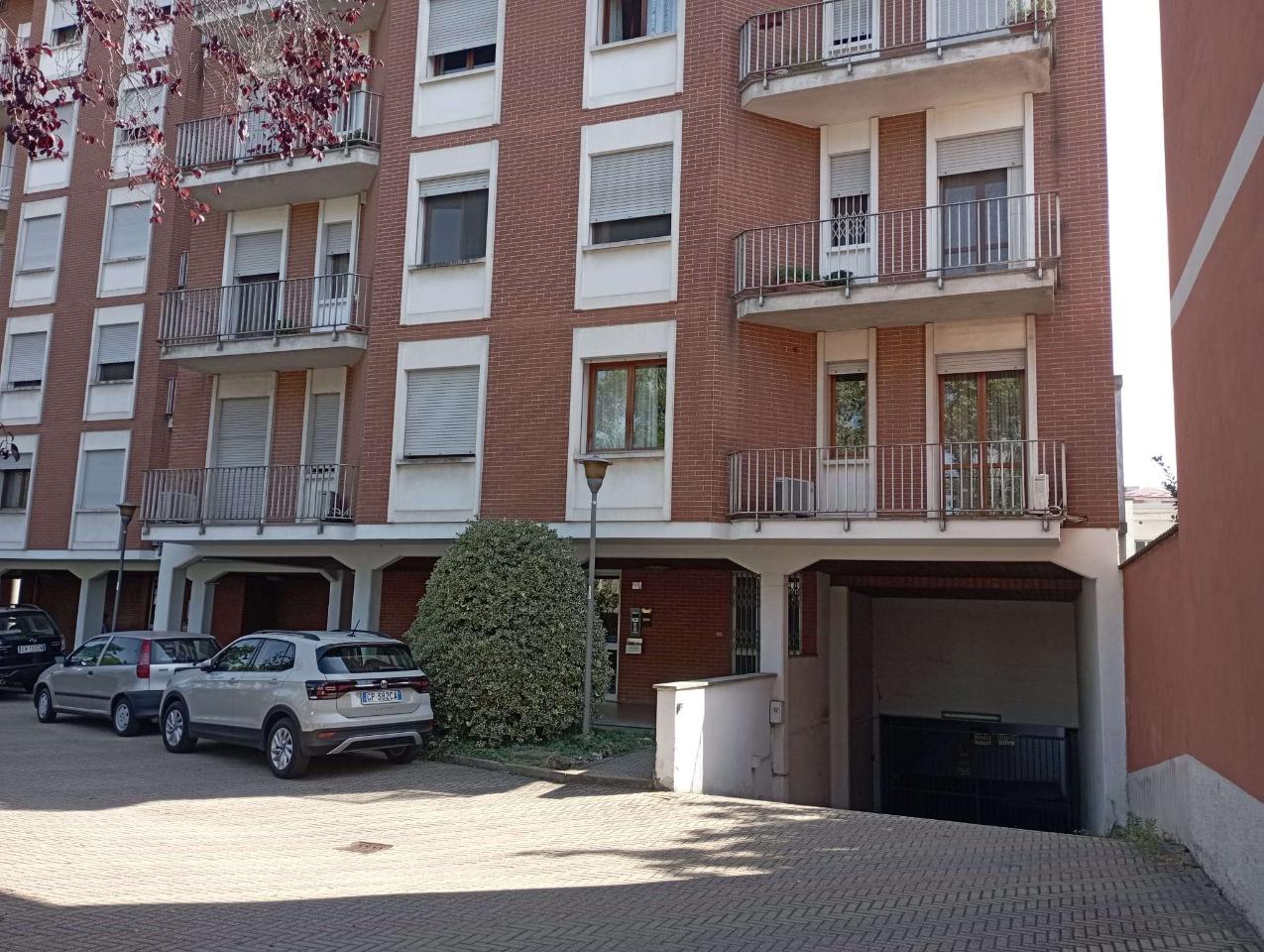 Garage - Posto auto in vendita a Alessandria