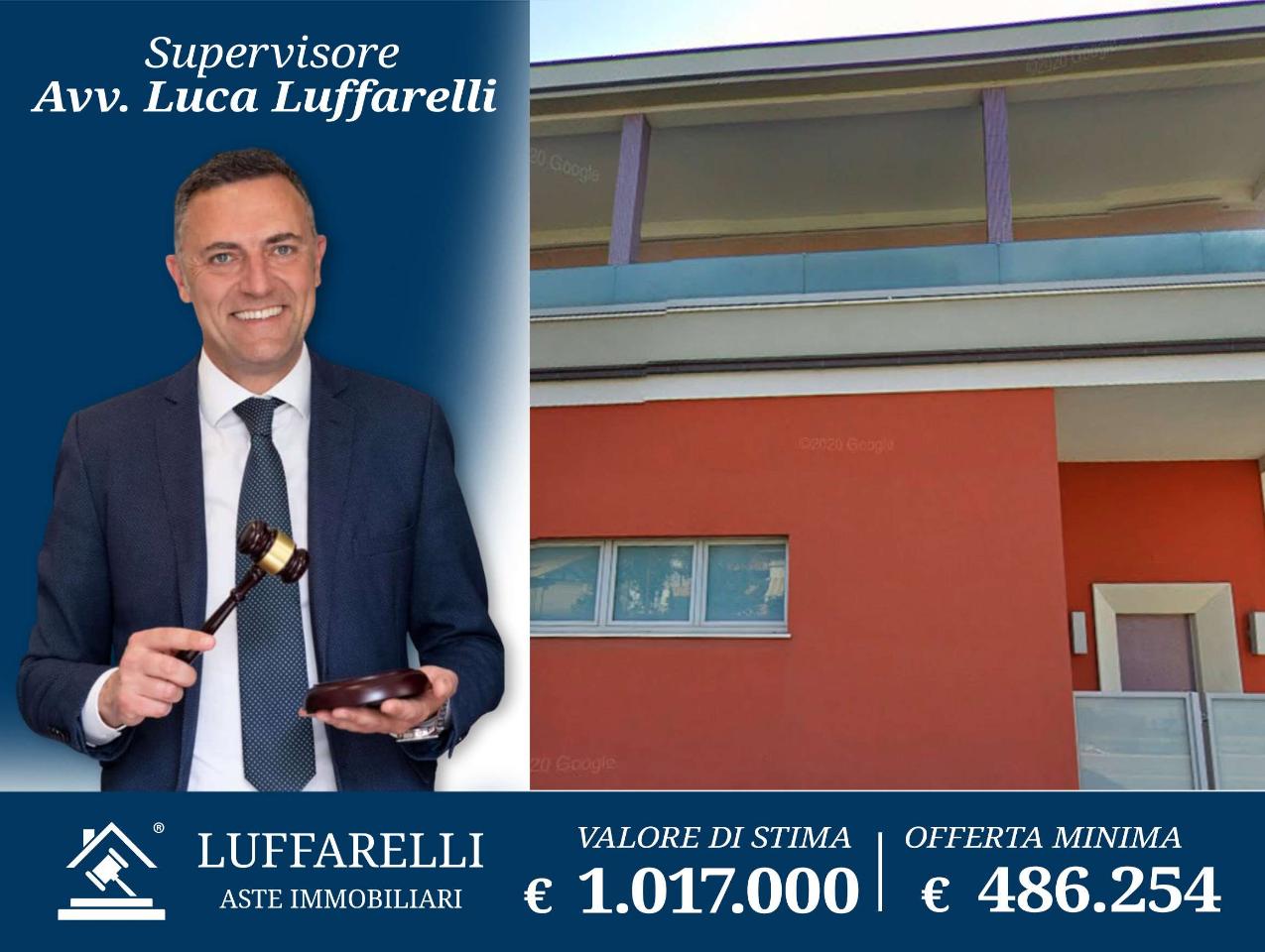 Ufficio in vendita a Chiaravalle