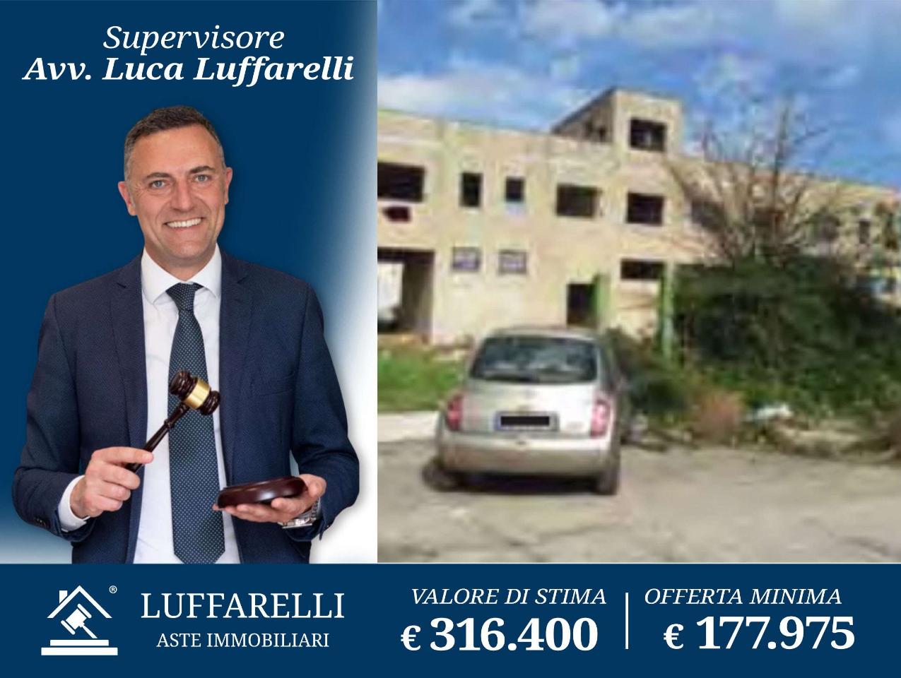 Capannone in vendita a Augusta