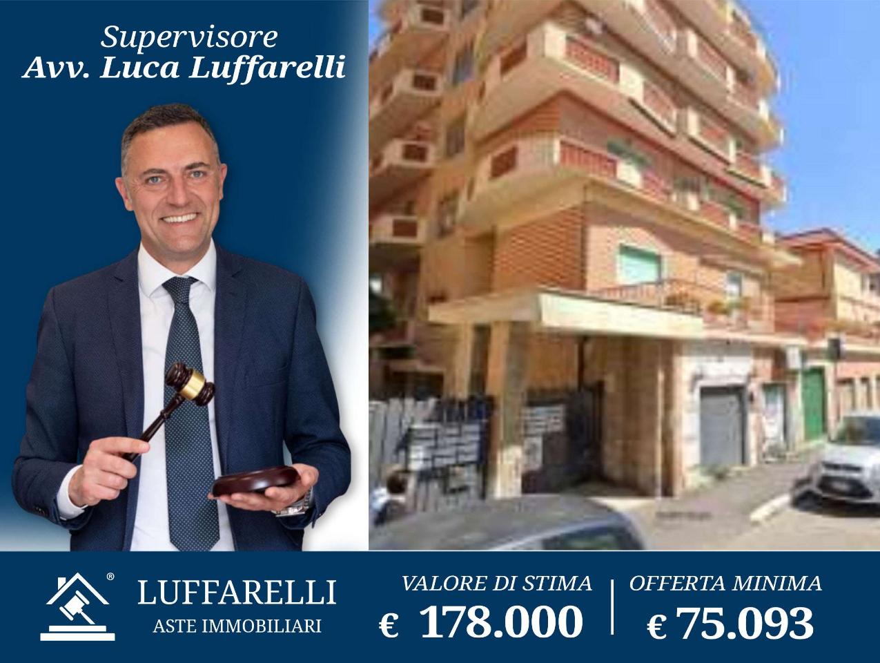 Negozio in vendita a Fiumicino