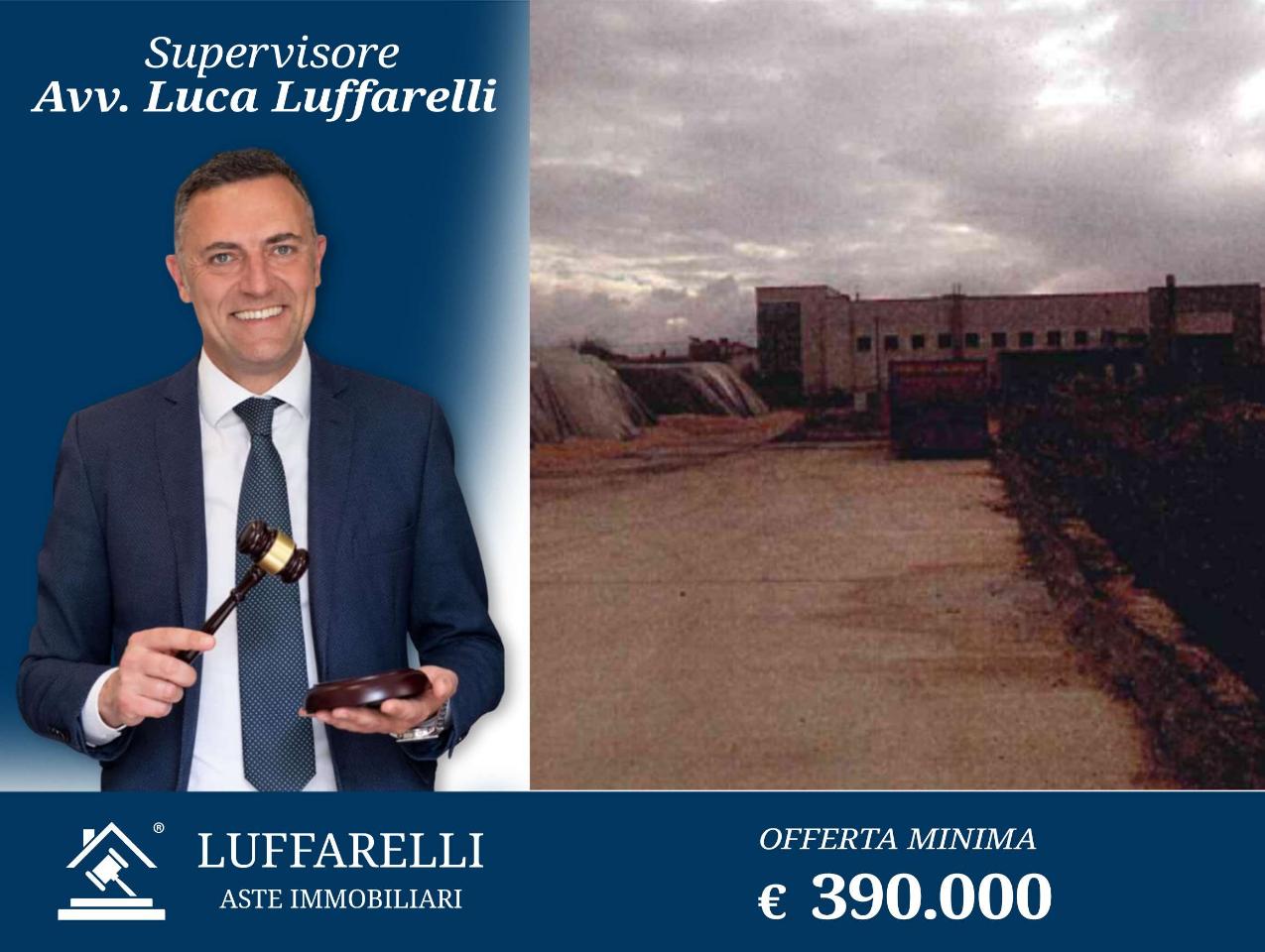 Capannone in vendita a Sulmona