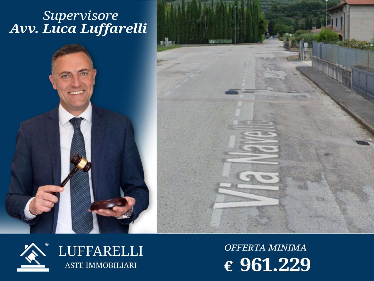 Capannone in vendita a Spello