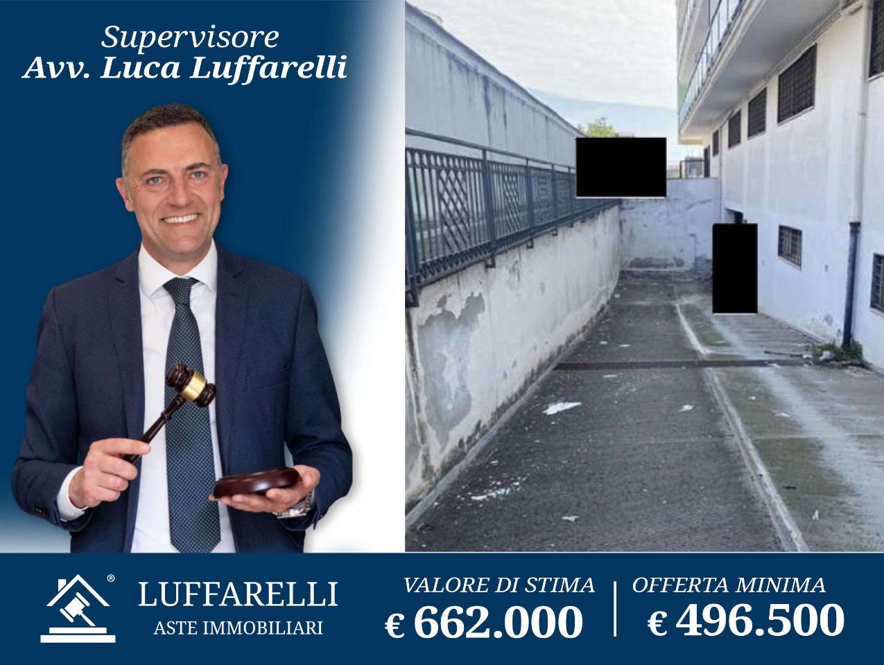 Magazzino in vendita a Sant'Antimo