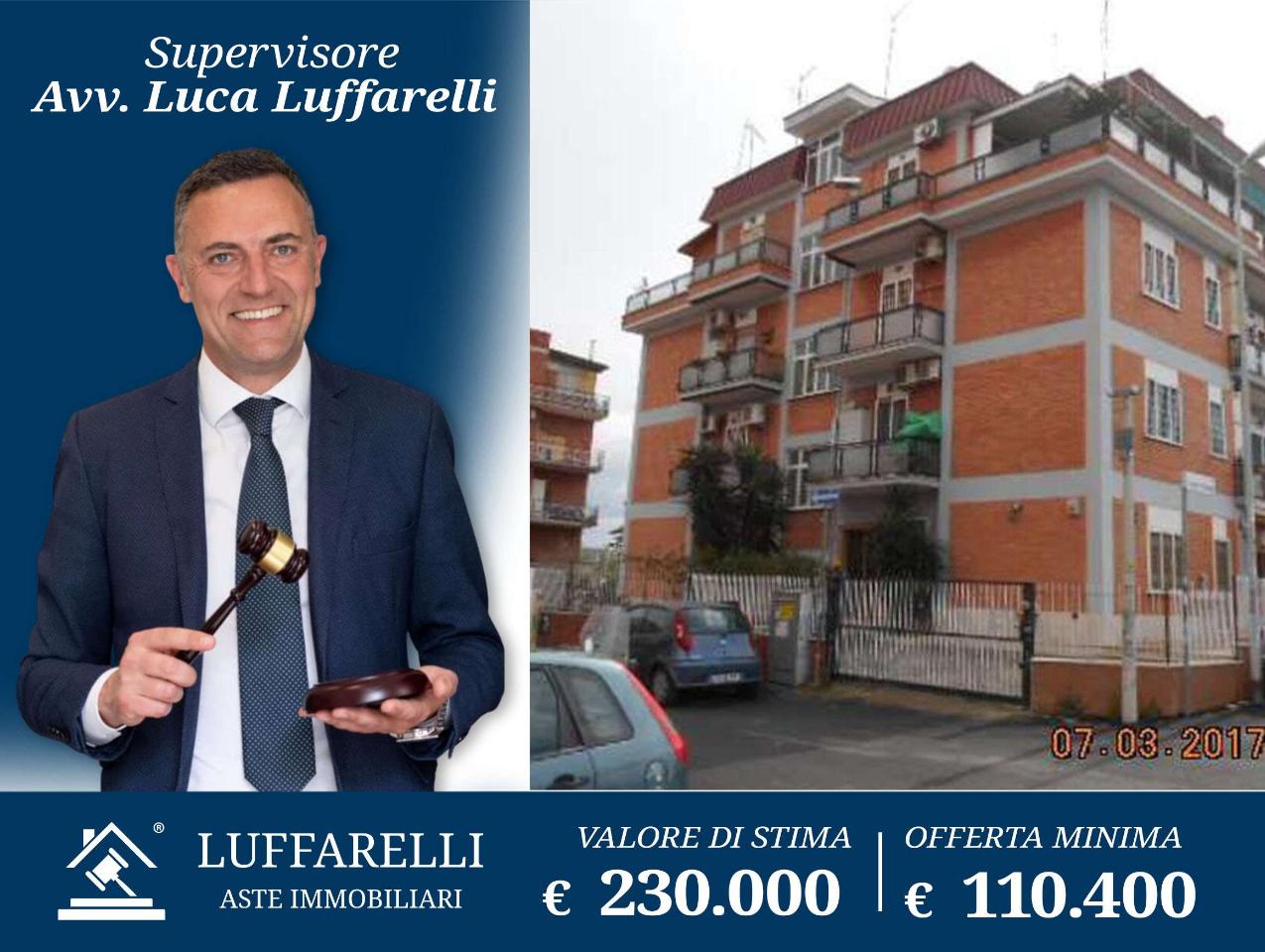 Appartamento in vendita a Roma